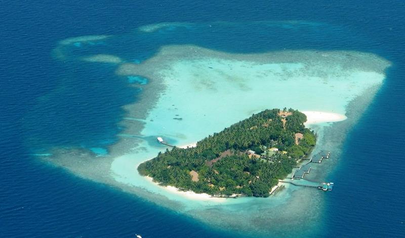 Gan Island PADI Dive Centre with Sportif Dive Holidays